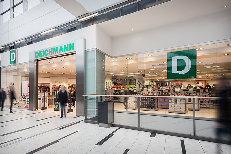 Ellie Goulding og Deichmann præsenterer første fælles skokollektion i ...